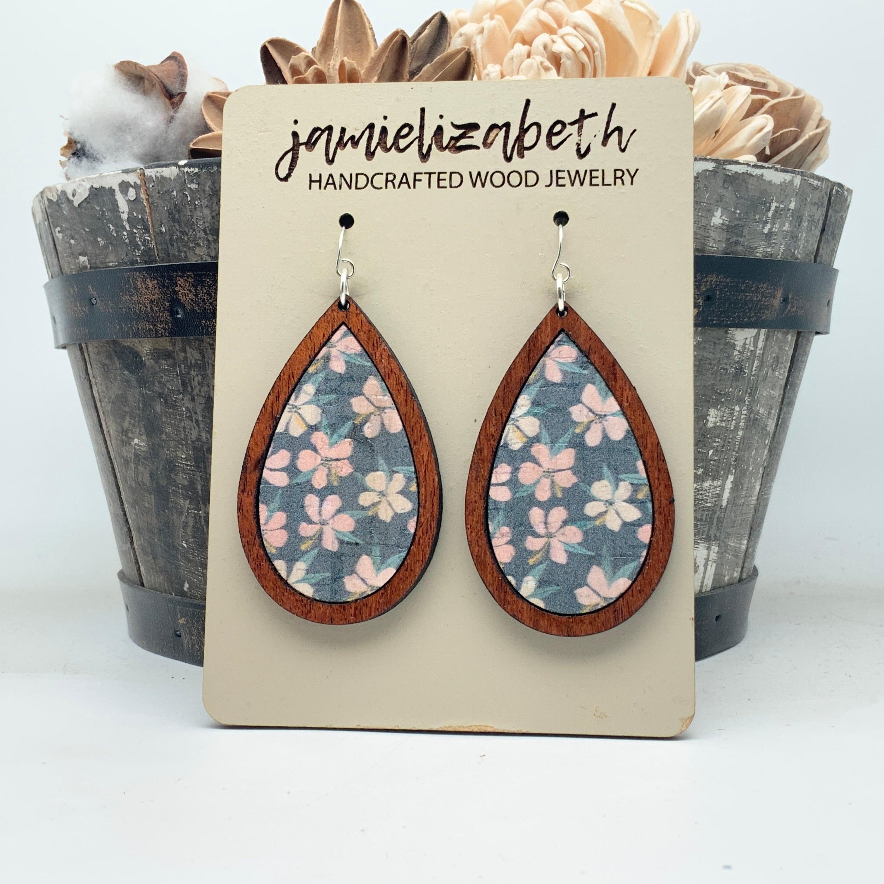 Limited* 7 - Large Pastel Flower Cork in Mesquite – Jamielizabeth