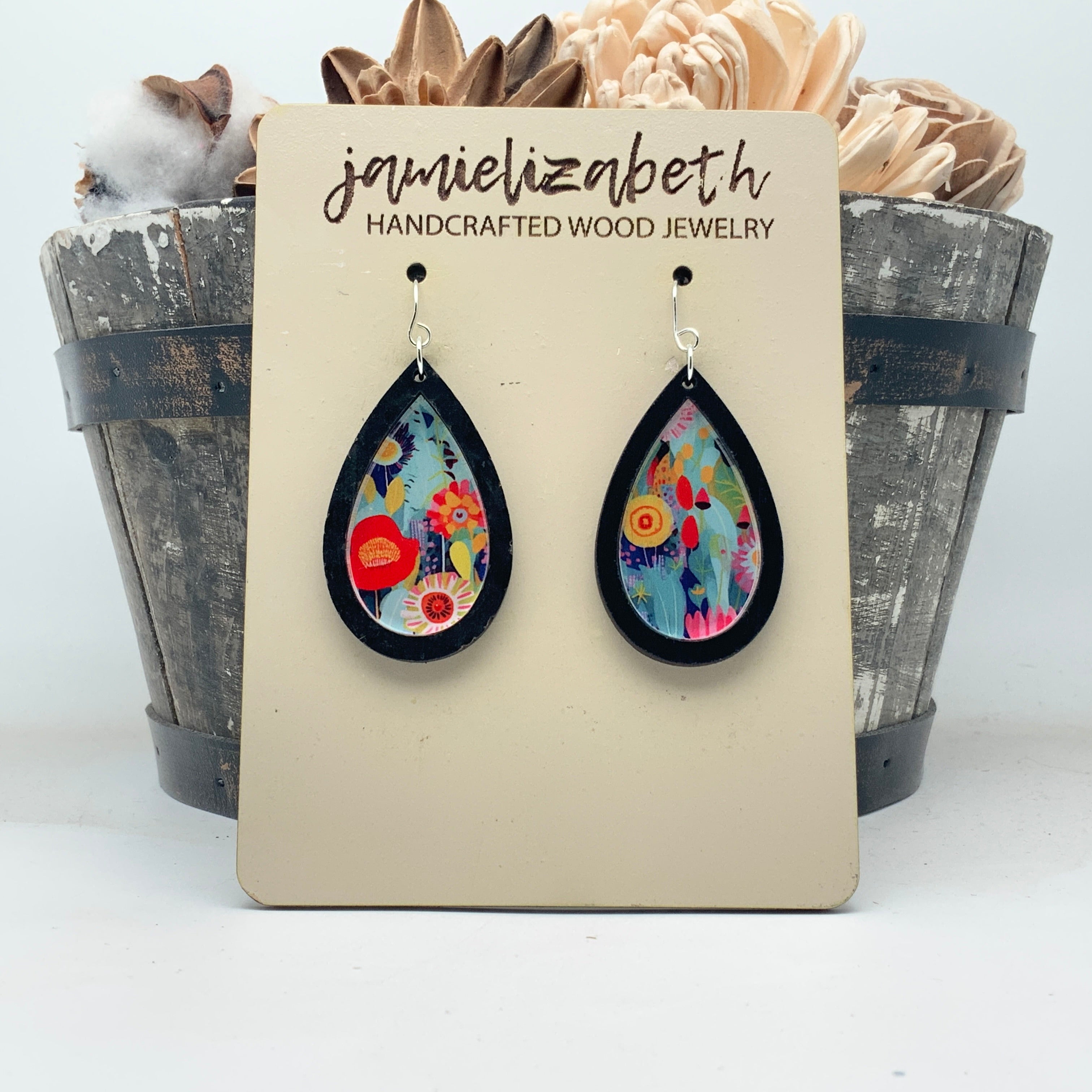 Limited 22 - Medium Vibrant Floral in Black – Jamielizabeth